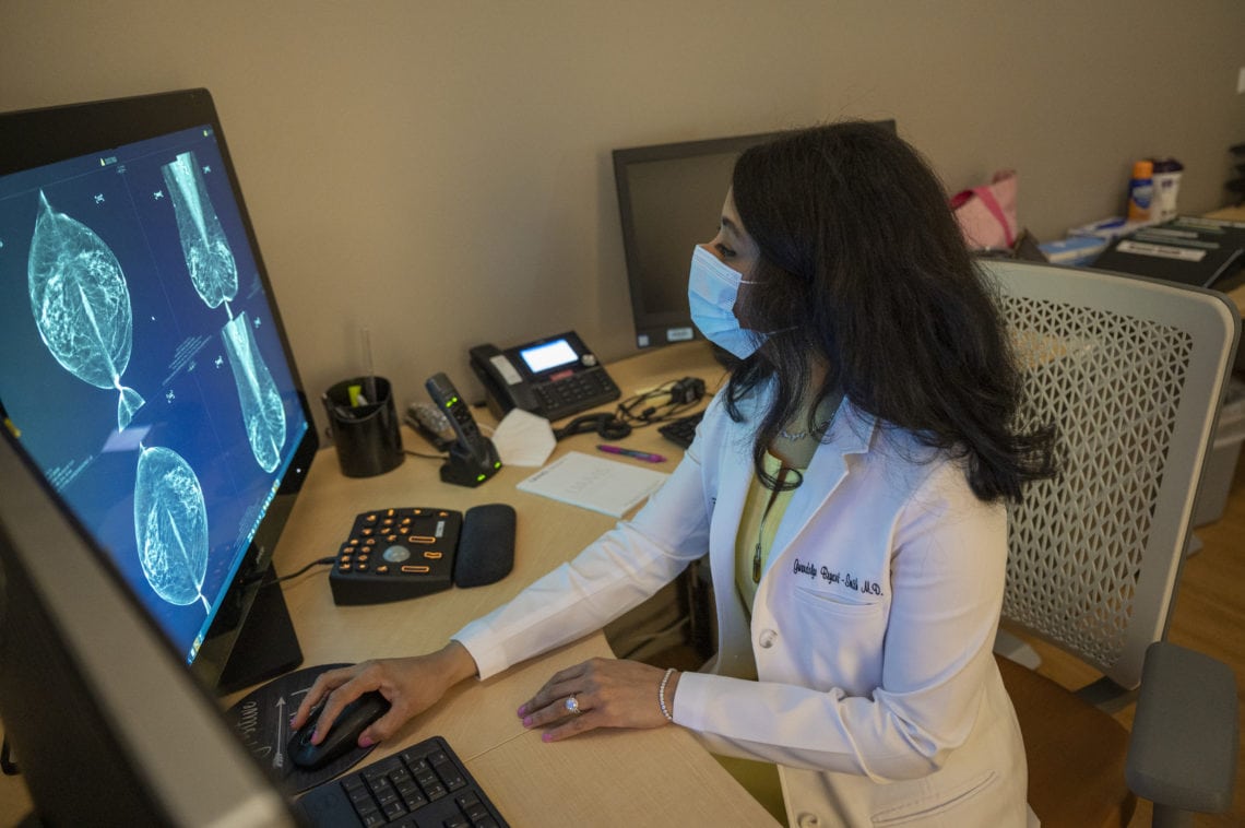 UAMS Winthrop P. Rockefeller Cancer Institute Unveils New Breast Center ...