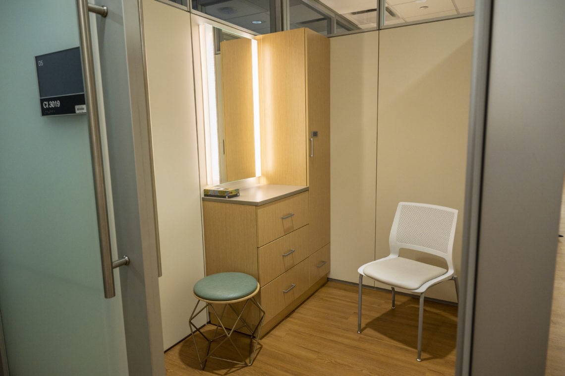 UAMS Winthrop P. Rockefeller Cancer Institute Unveils New Breast Center ...