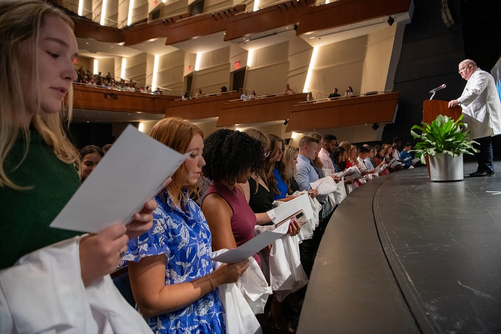 College of Medicine Class of 2027 Takes Medical Student Oath, Dons ...